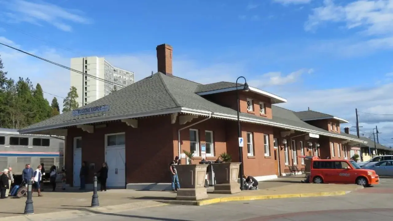 Amtrak Train Station Eugene, OR (EUG) - BookMyRails